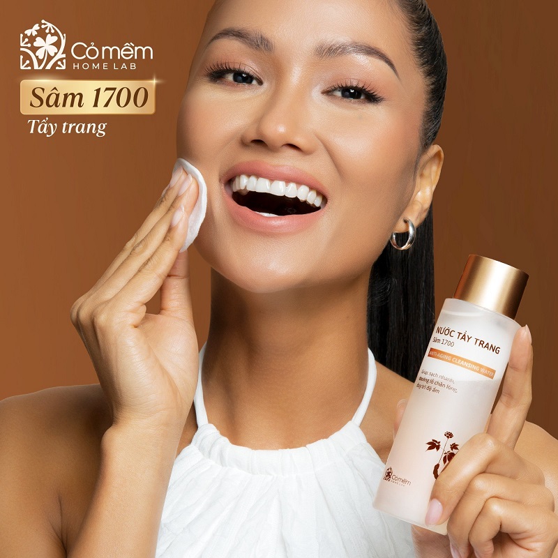 Nước Tẩy Trang Sâm 1700